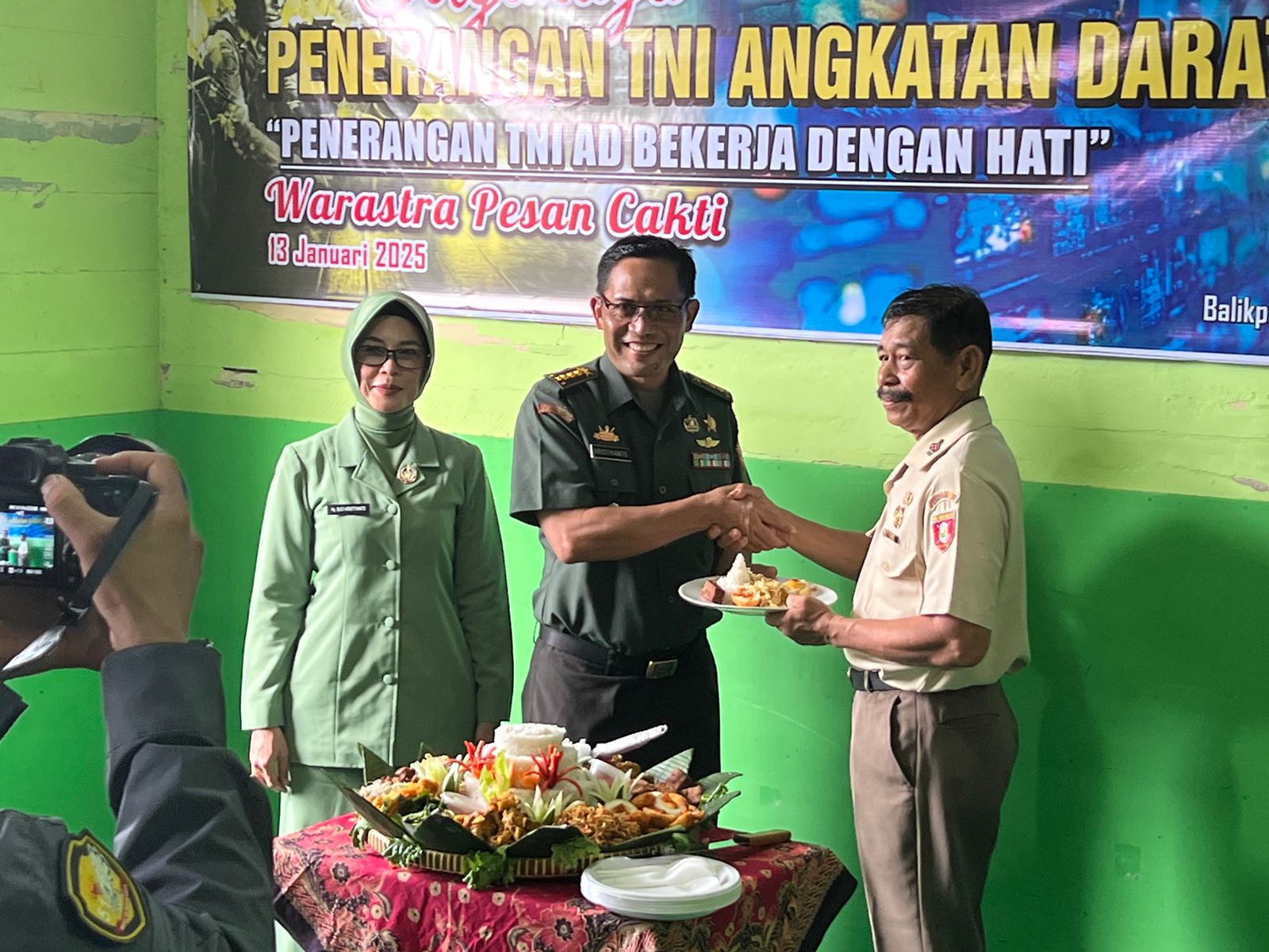 Kodam VI/Mulawarman Gelar Syukuran Dirgahayu Penerangan Angkatan Darat ke-74 Bekerja Dengan Hati ...