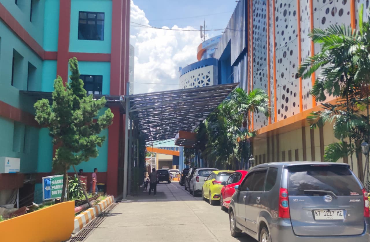 RSUD Taman Husada Bontang Tambah Fasilitas Kanopi Antar Gedung Agar Pengunjung Tak Kehujanan ...
